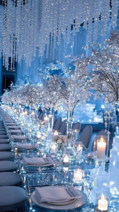 Plantilla de Blue Joyful Winter Wonderland Luxury Reception Instagram ...