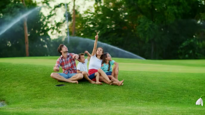 Happy Family Vedio Template | PosterMyWall