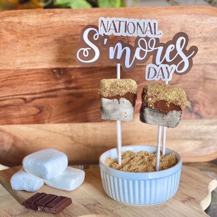 Plantilla de National S’mores Day template design | PosterMyWall