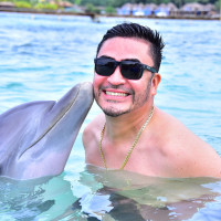 Leonardo Rivas | PosterMyWall